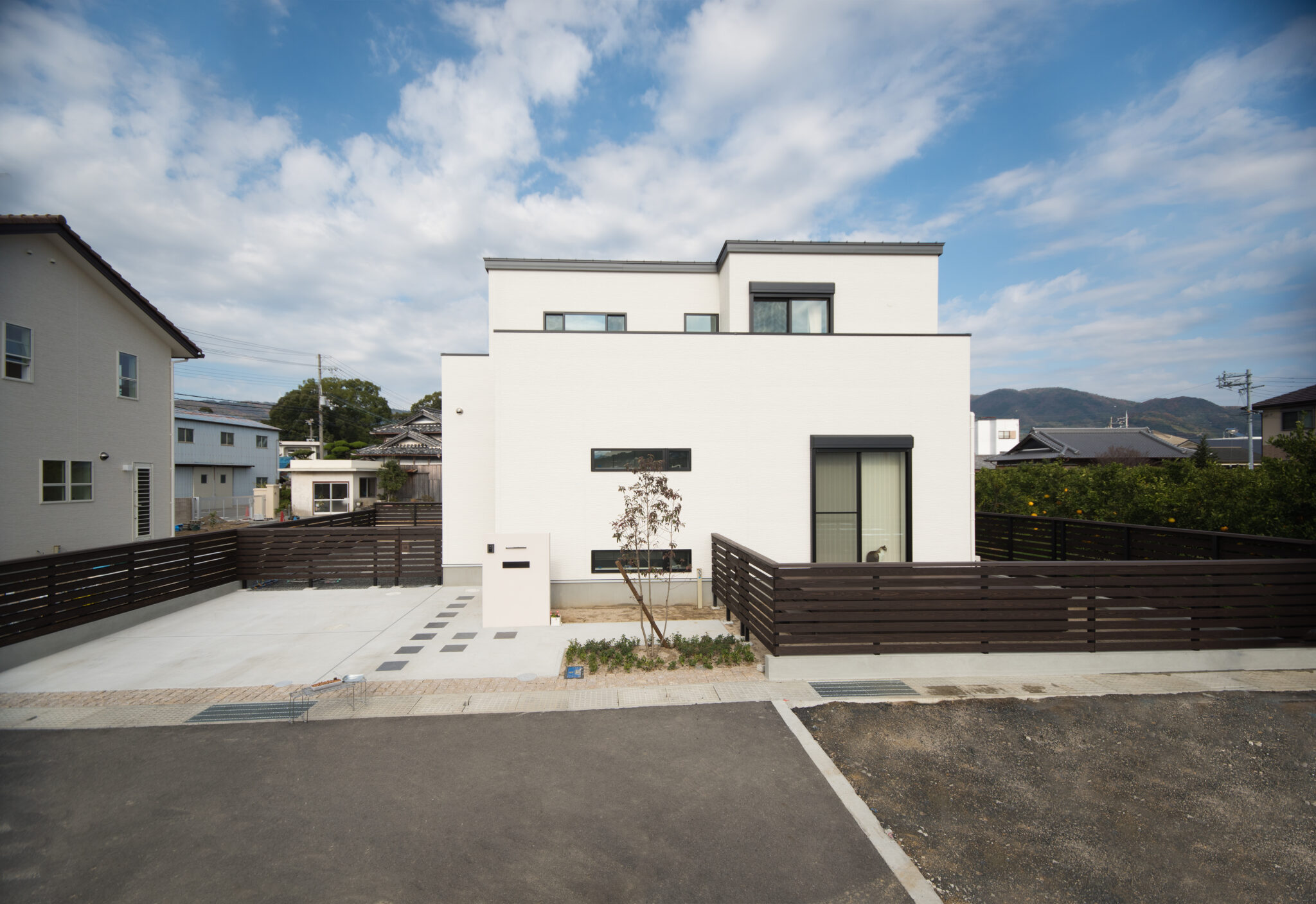 【有田川町】コミュニケーションが自然と深まるリビング階段のある住まい - ORINAS建築設計 [オリナス / 三洋住宅]